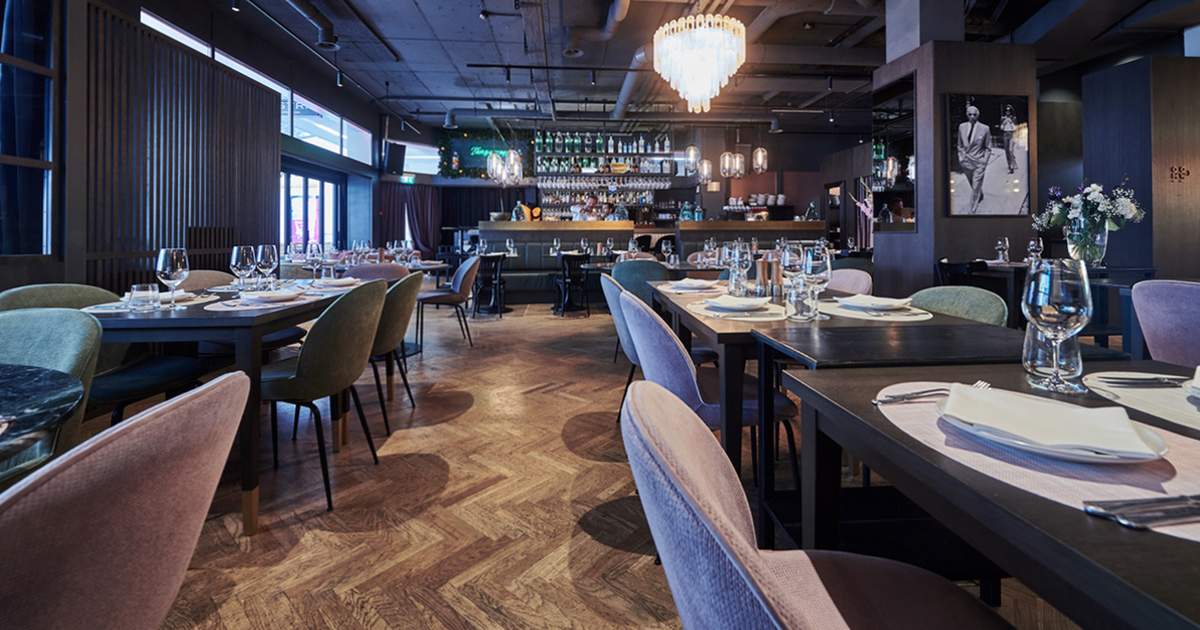 Interior Design Astra Kitchen & Bar Zürich | Dyer-Smith Interior Marketing